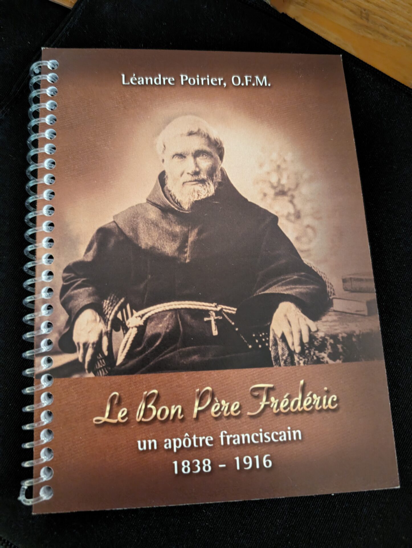 Le Bon Père Frédéric un apôtre franciscain par Léandre Poirier - Musée ...